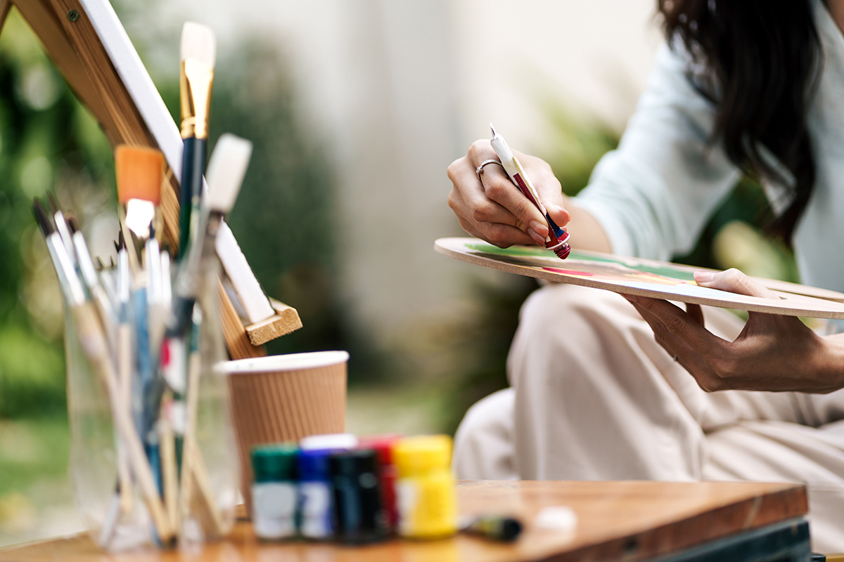 What Are The Healing Benefits Of Art Therapy? - Promises Behavioral Health